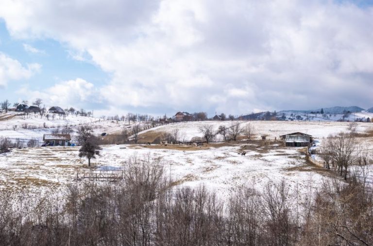 Pestera, satul din Romania cu peisaje comparabile cu cele din Elvetia